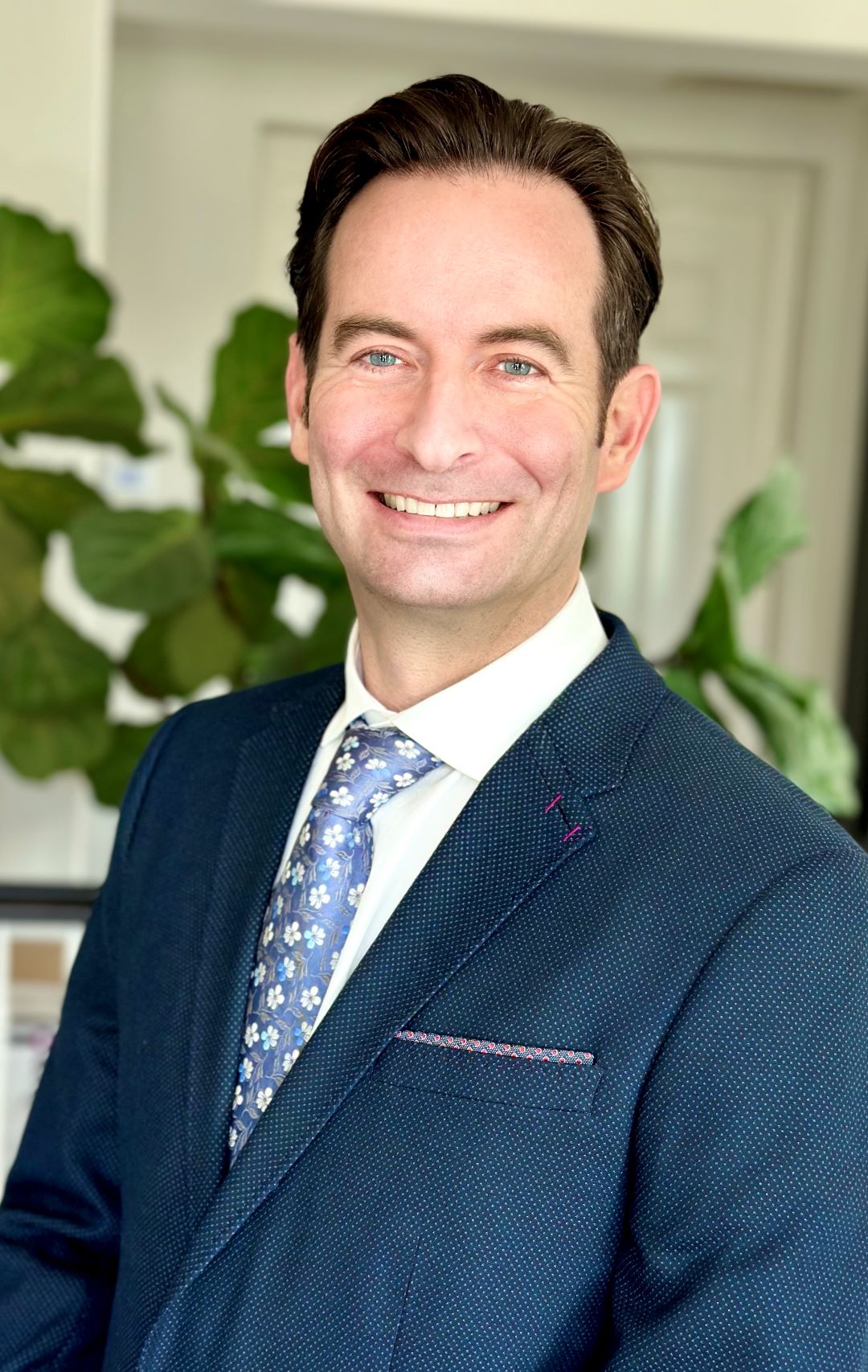 Dr. Solomon Poyourow Newport Beach CA, Fashion Island Oral Surgery and ...